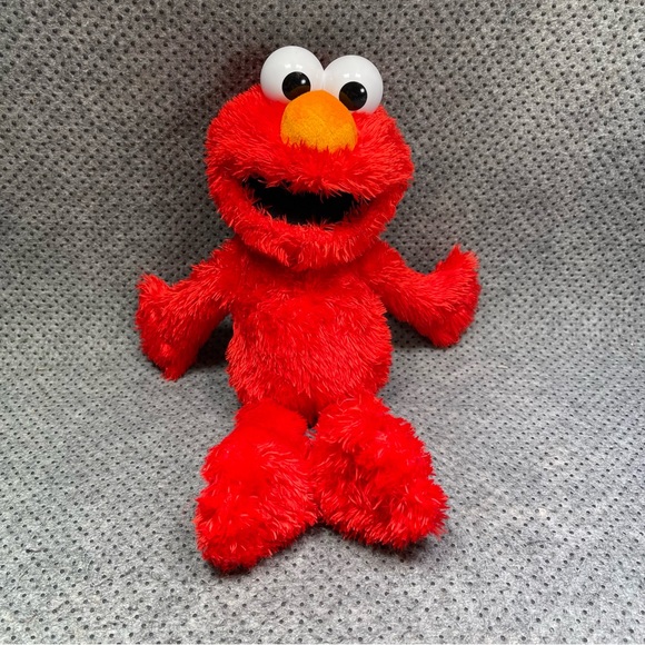 Hasbro | Toys | Hasbro Elmo Talking 25 Sesame Street Works | Poshmark